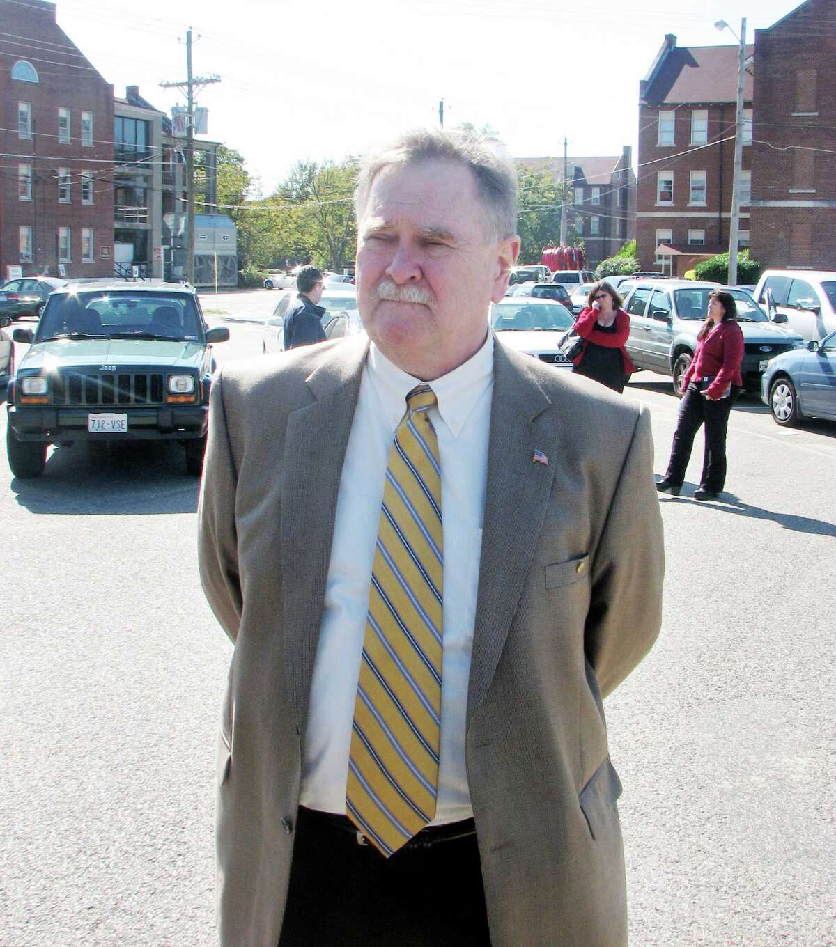 Alberto Martinez, soldier acquitted of killing superiors, dies