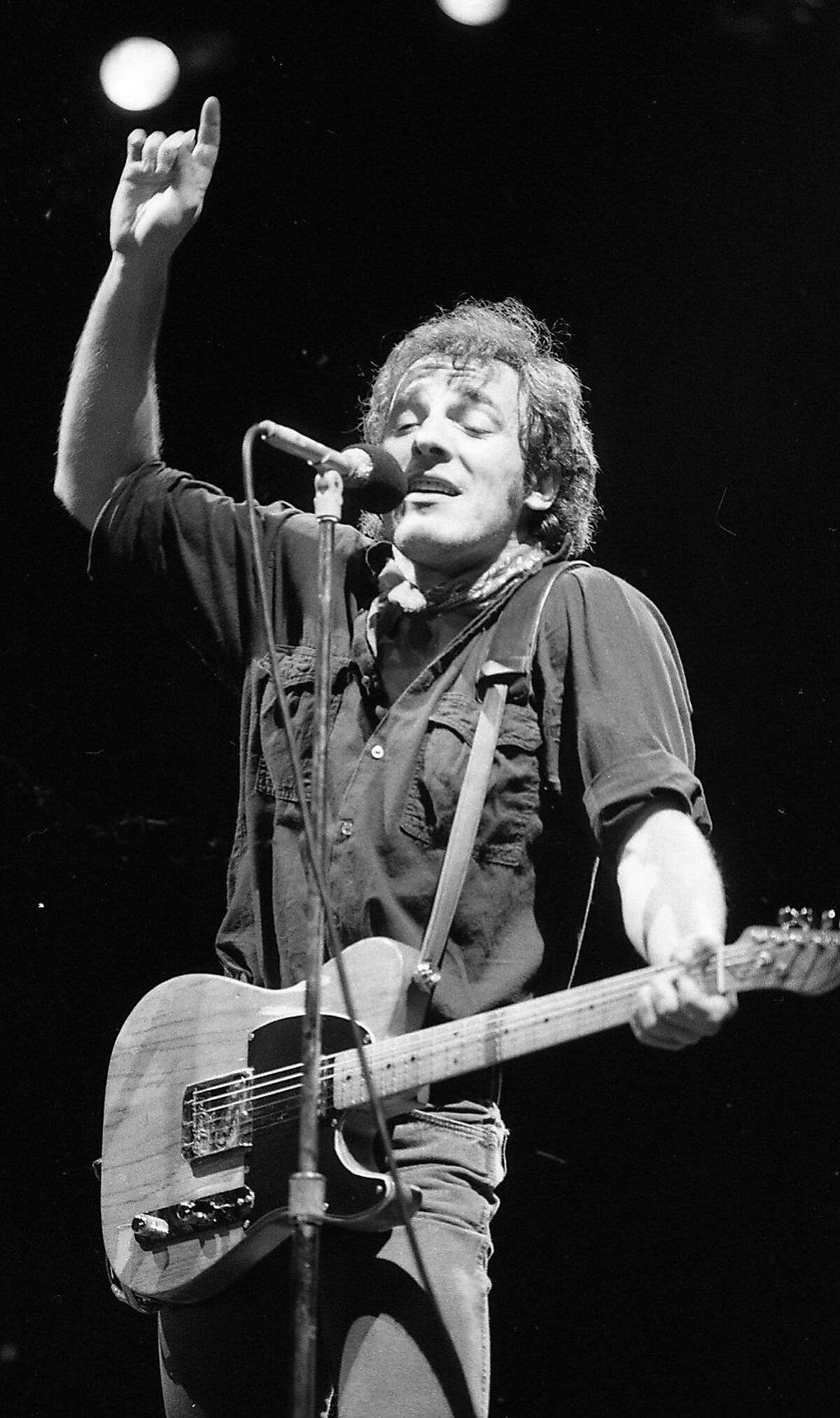 Boss flashback: Bruce Springsteen on the road to 1984 Oakland shows