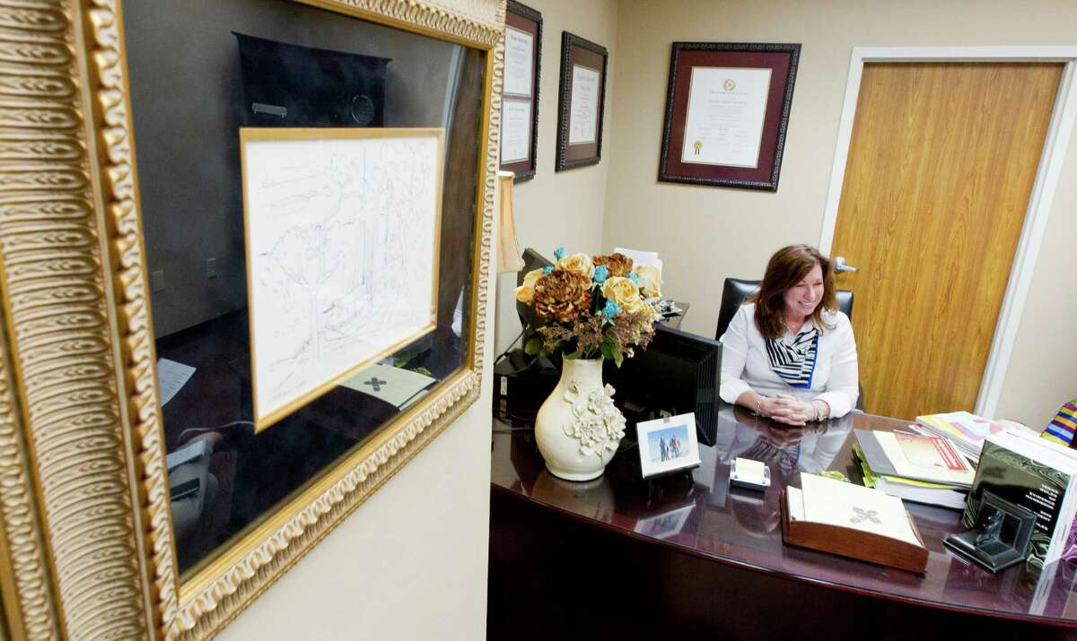 418th associate bench perfect fit for Overstreet
