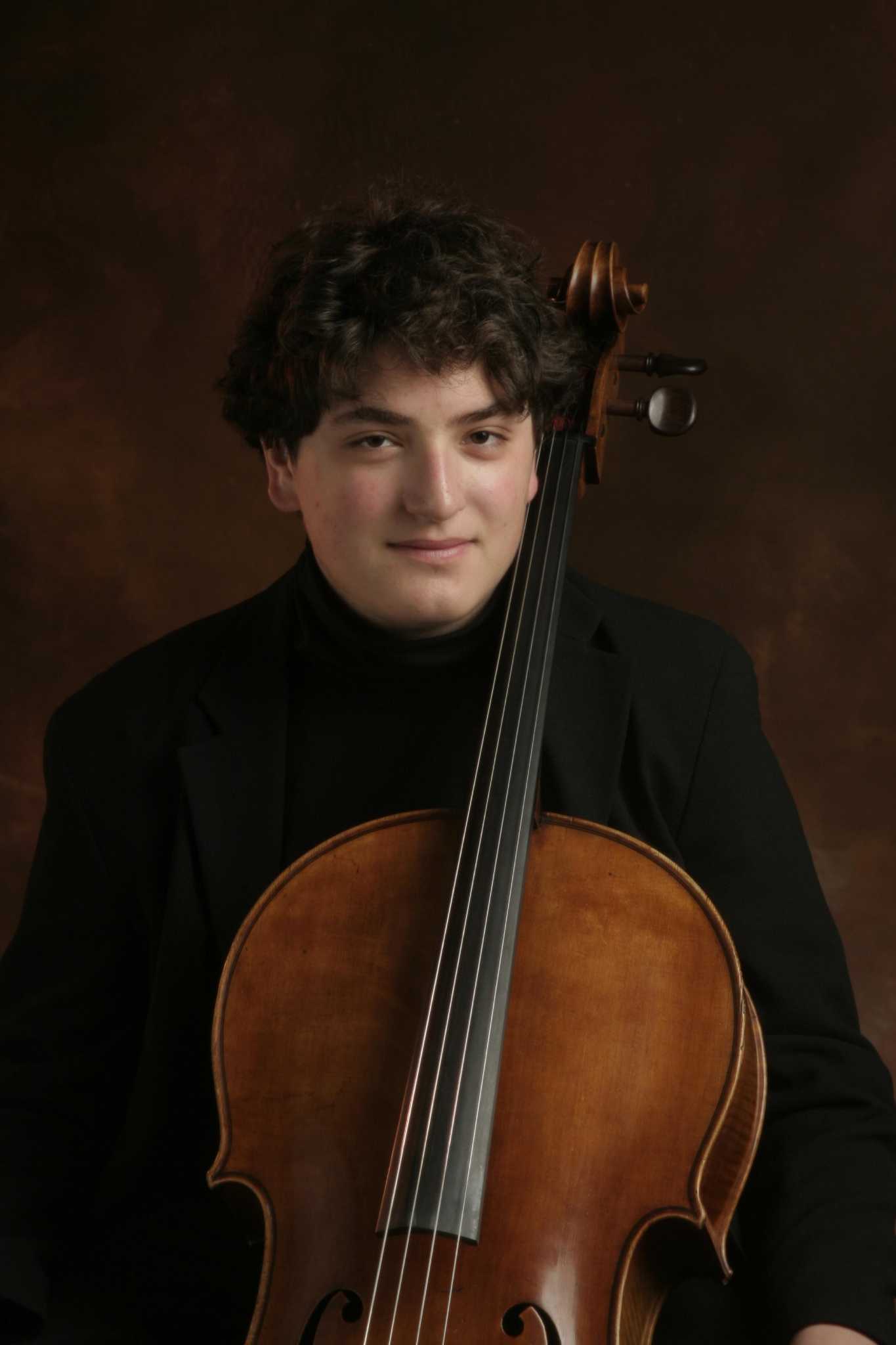 Renowned conductor leads San Antonio Symphony
