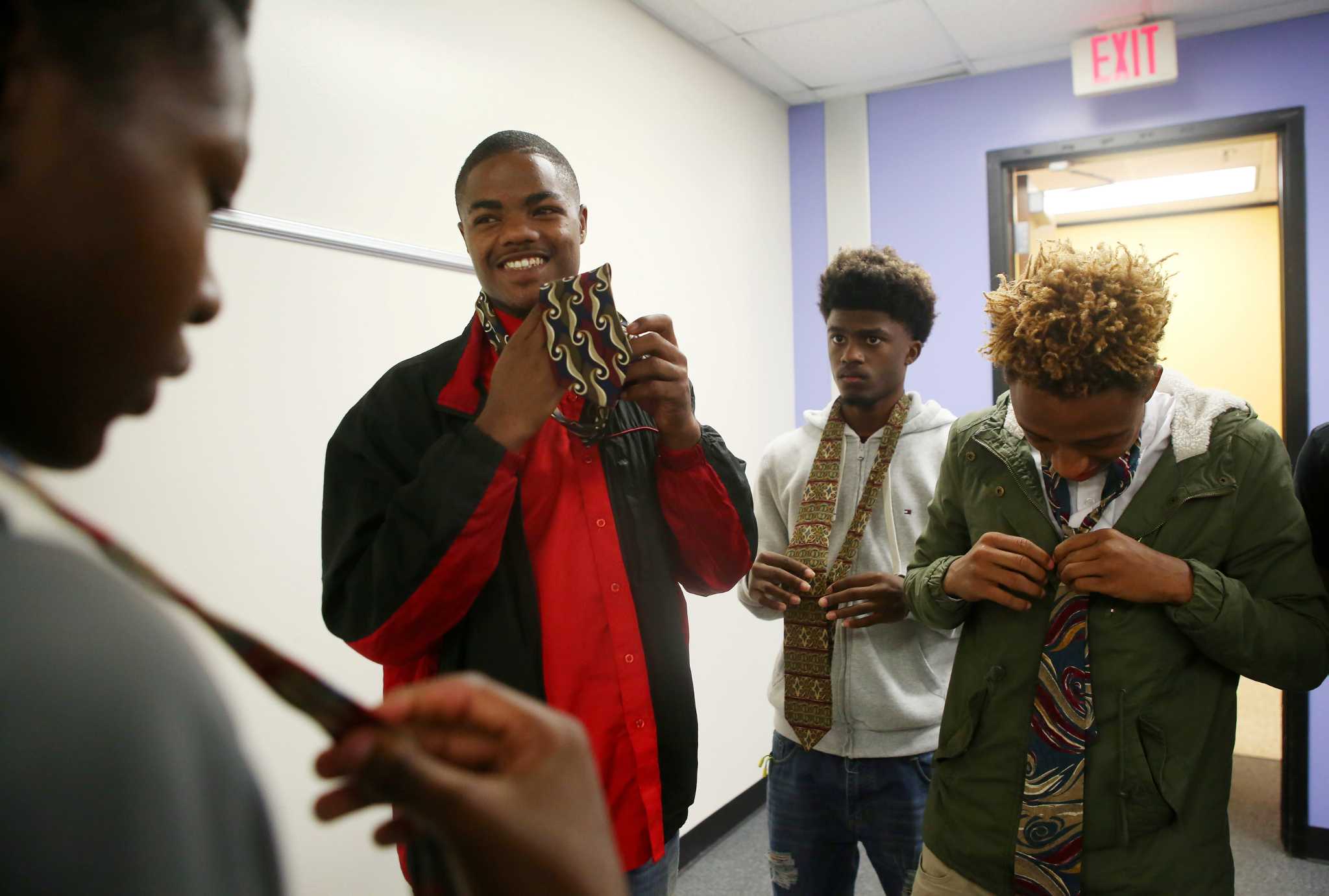 Young men tie it all together in tying course