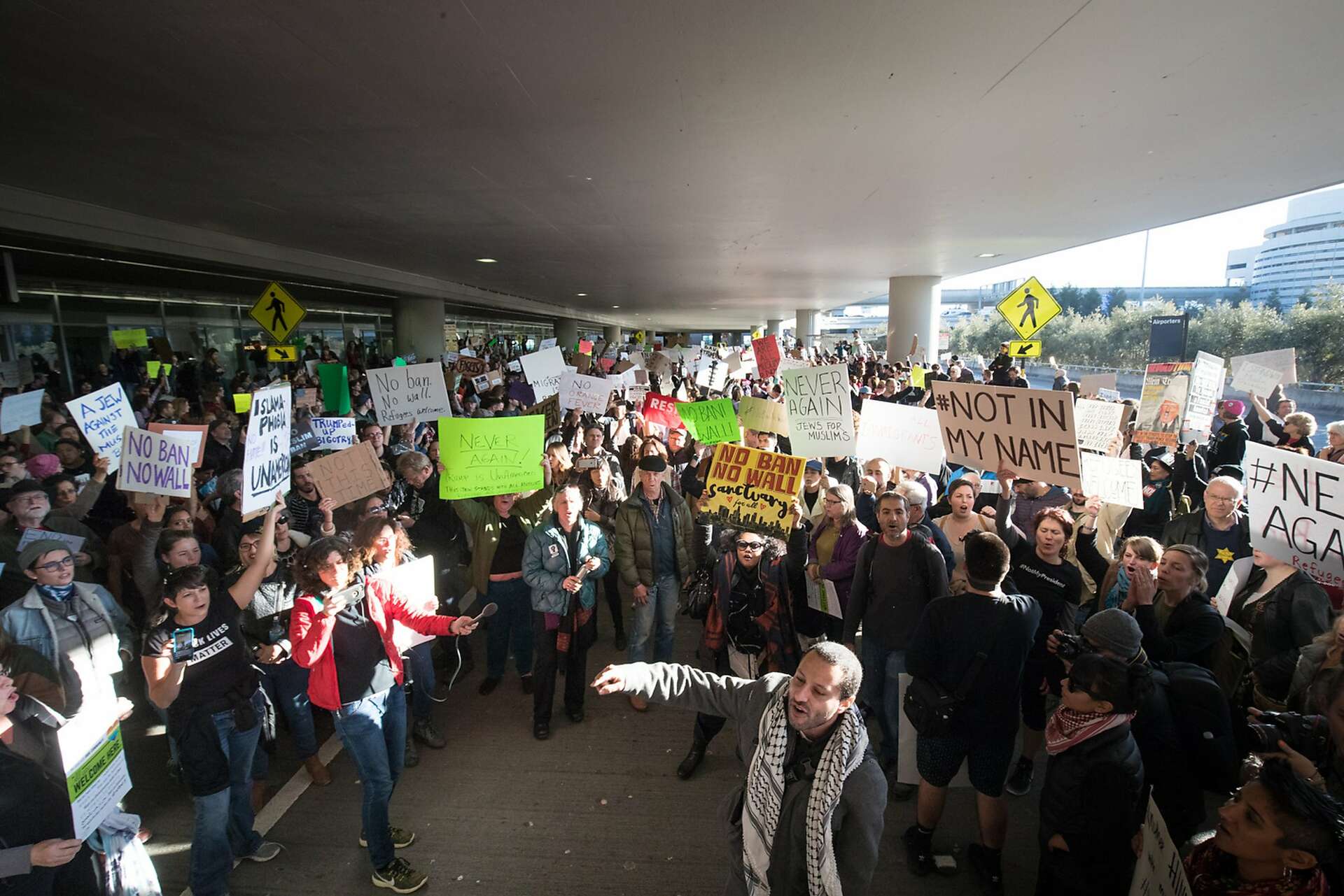 SFO protesters demand immigration detainees be released