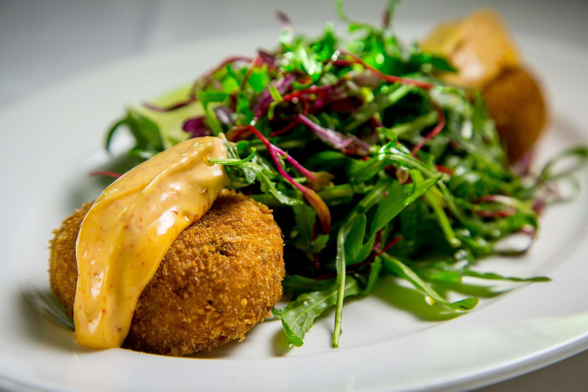 Mustards Grill still a beacon for Napa Valley dining