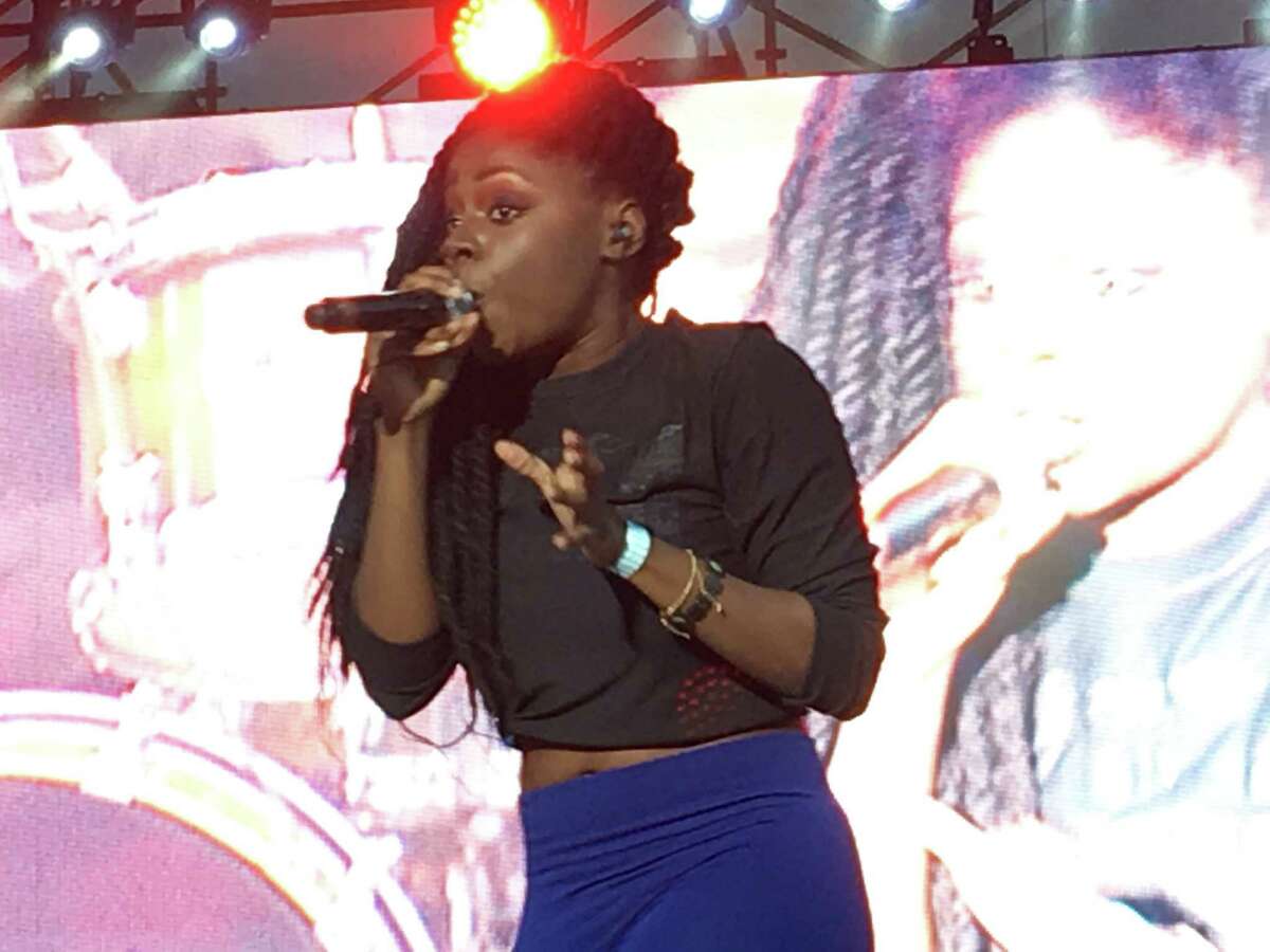 Premiere: Lyric Michelle explores being a black woman on 'Like Me'