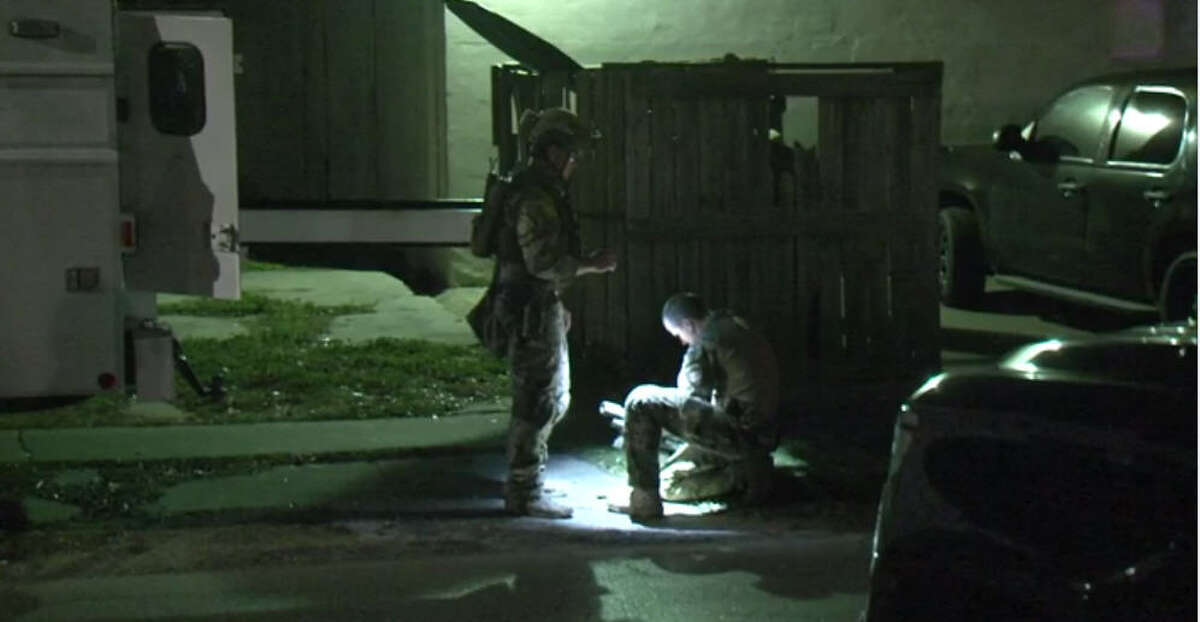 SWAT scene ends peacefully in south Houston