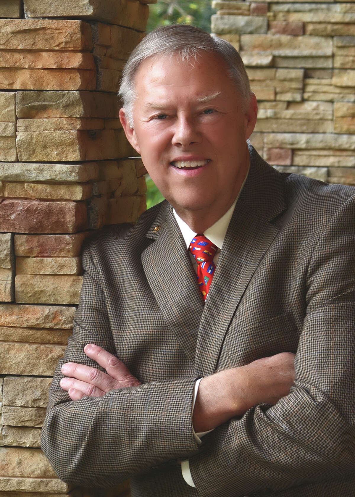 Applause: Kelly Dance Force goes to LA; LU names distinguished alumni