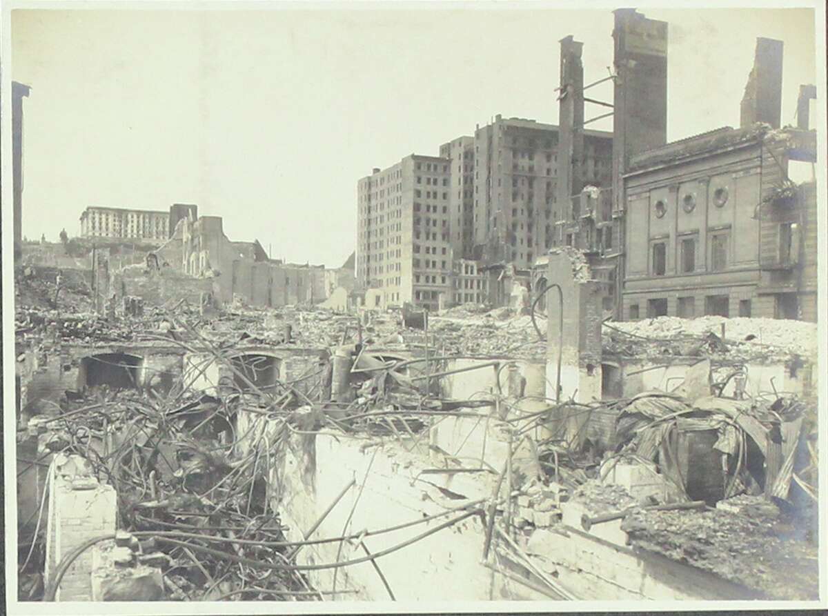 Album of stunning 1906 San Francisco earthquake photos up for auction