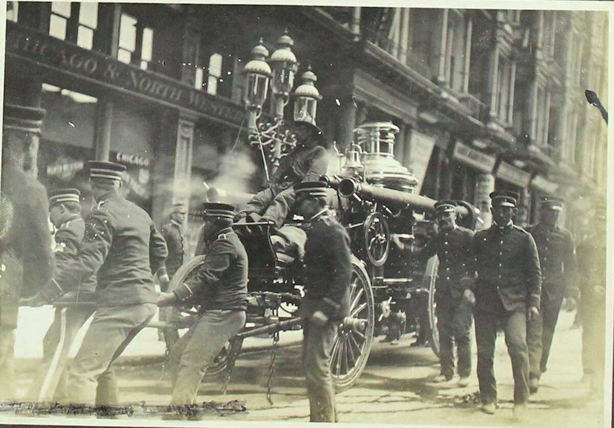 Album of stunning 1906 San Francisco earthquake photos up for auction
