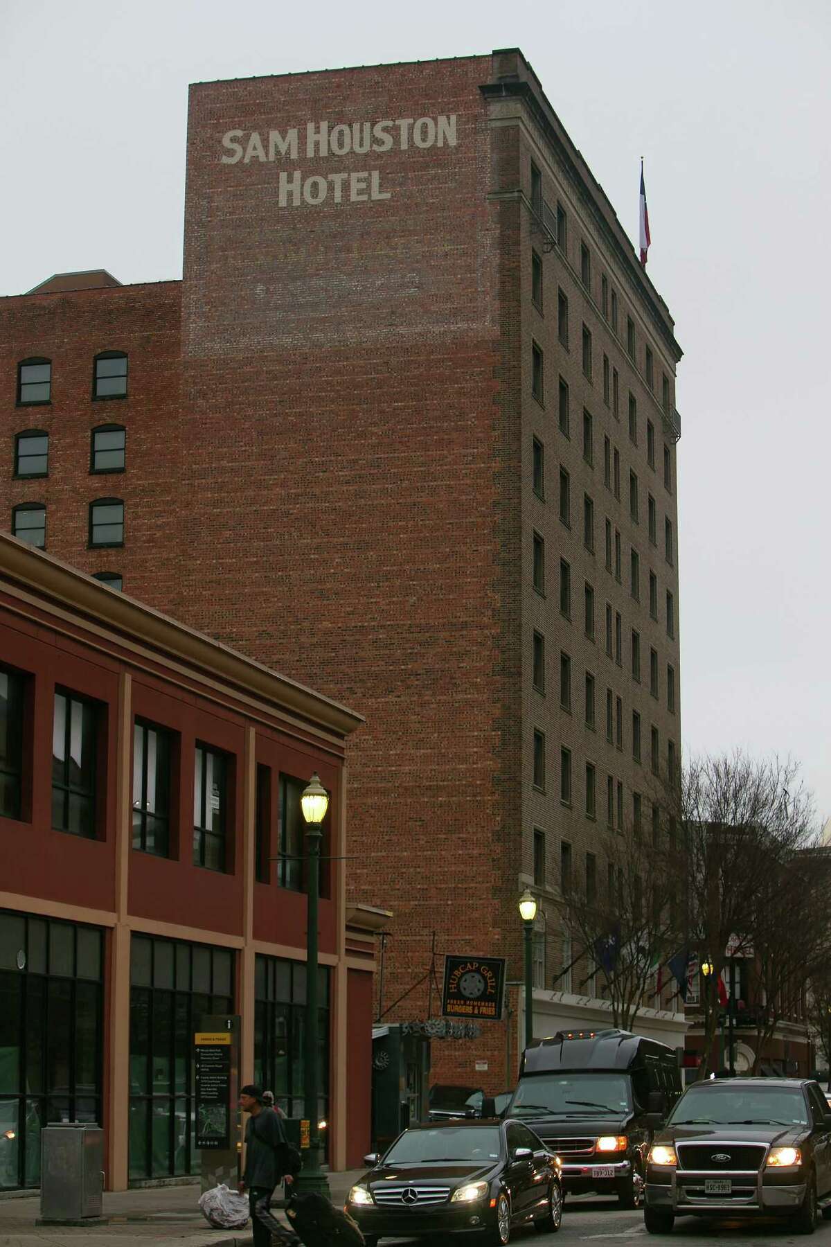 Downtown's Sam Houston Hotel debuts new restaurant and bar
