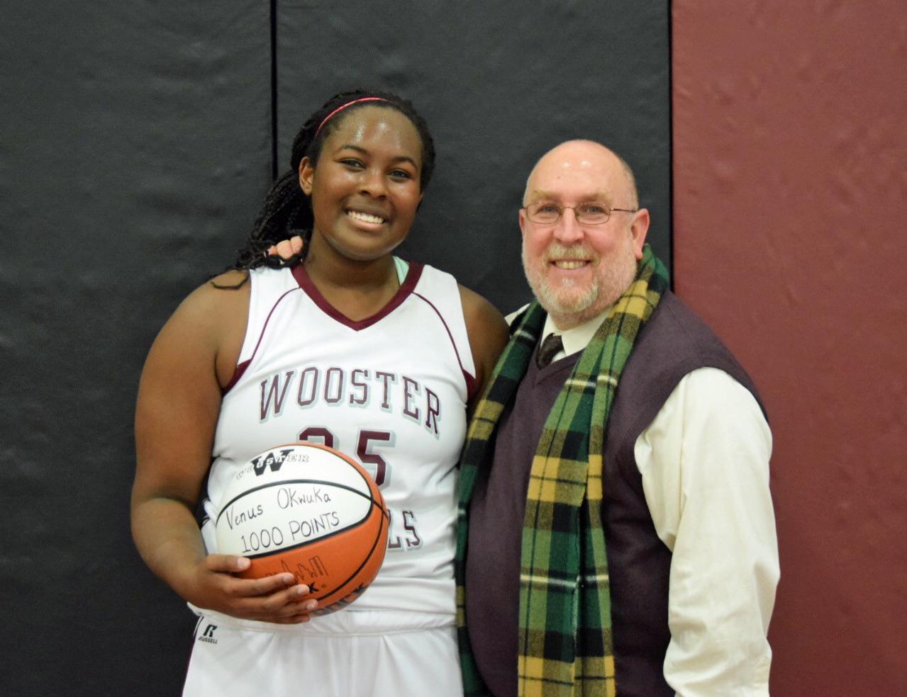 MacNutt wins 800th game as Wooster routs Master’s