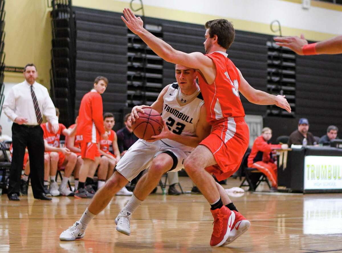 Trumbull holds off Greenwich