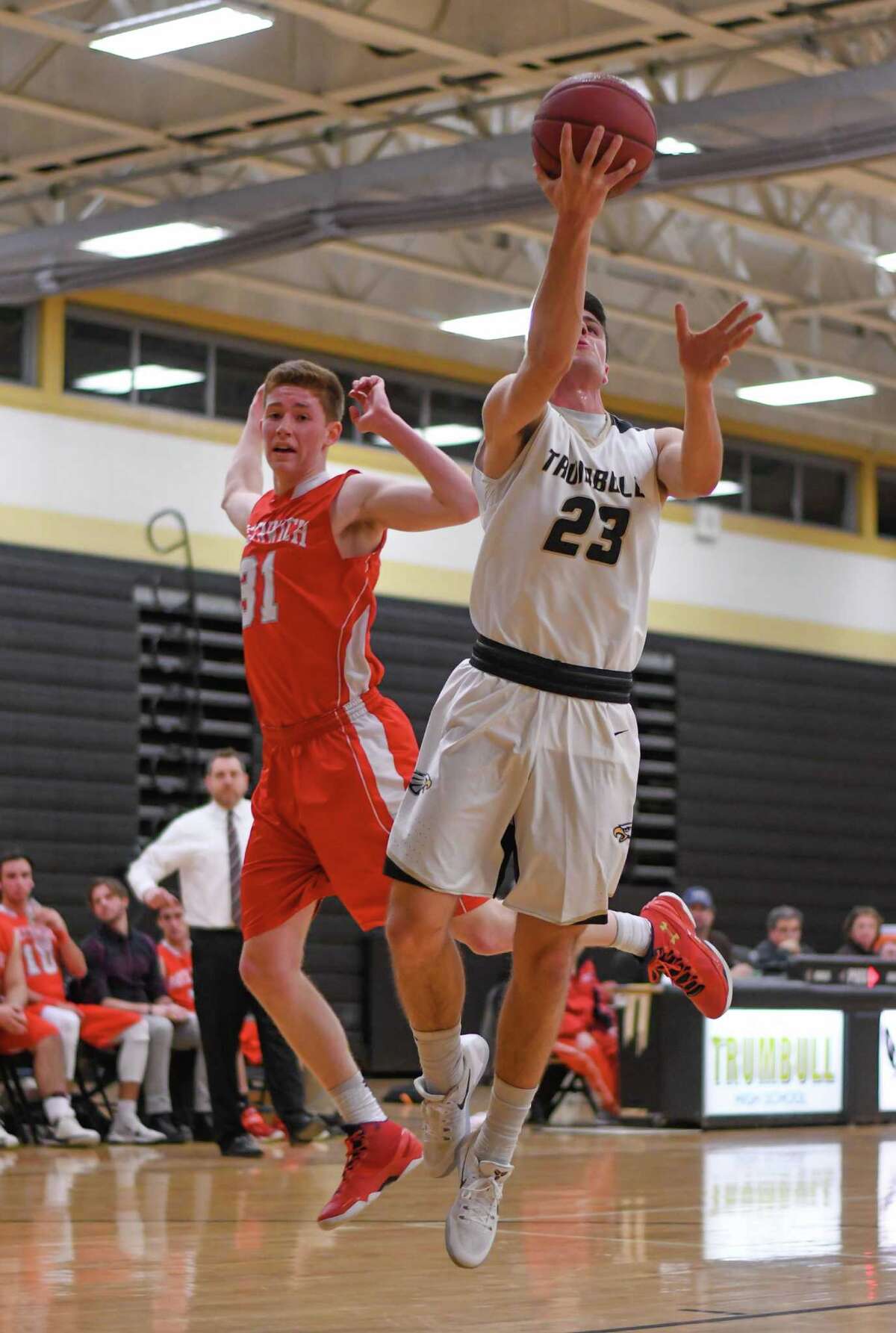 Trumbull holds off Greenwich