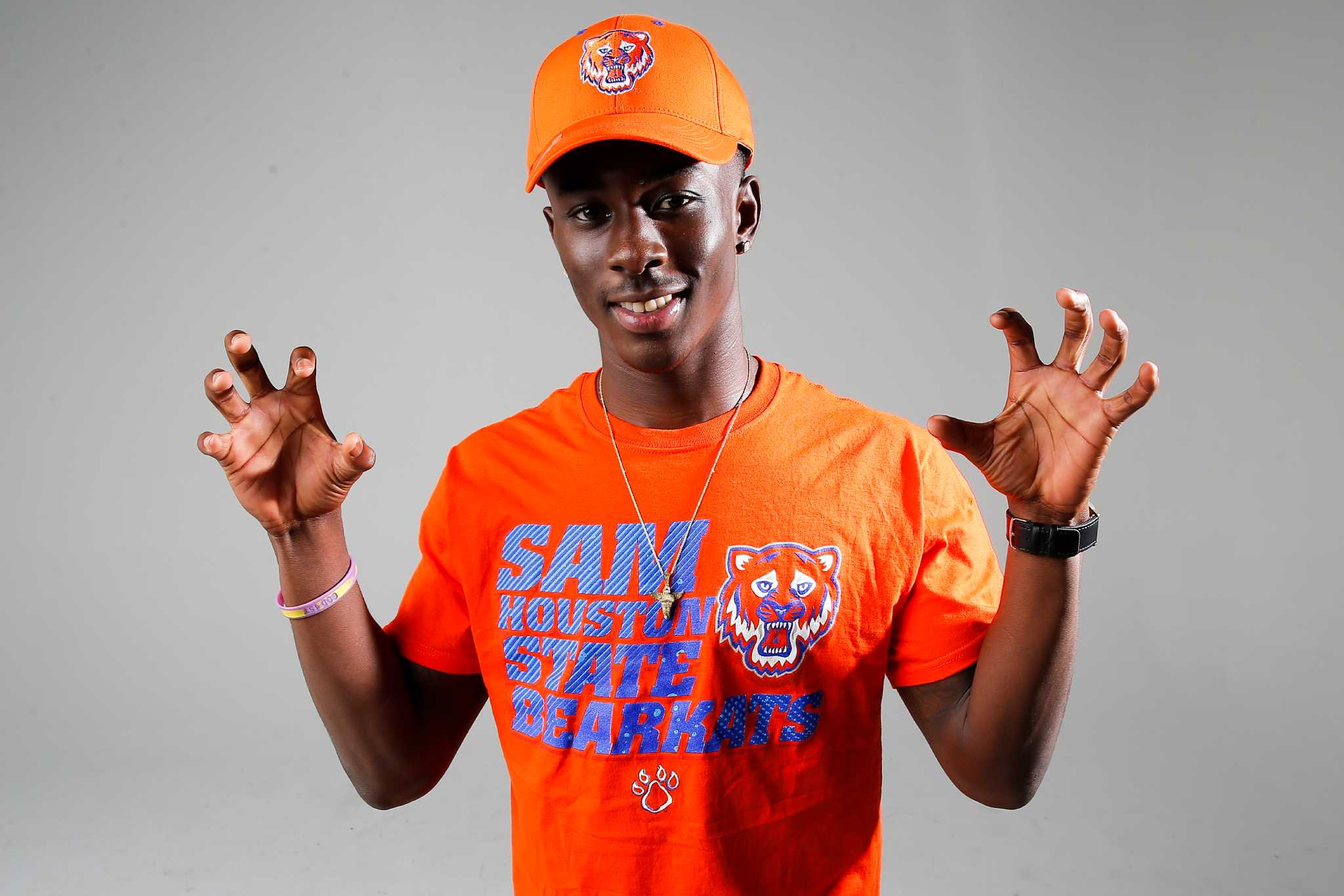 Sam Houston State adds 22 players on National Signing Day