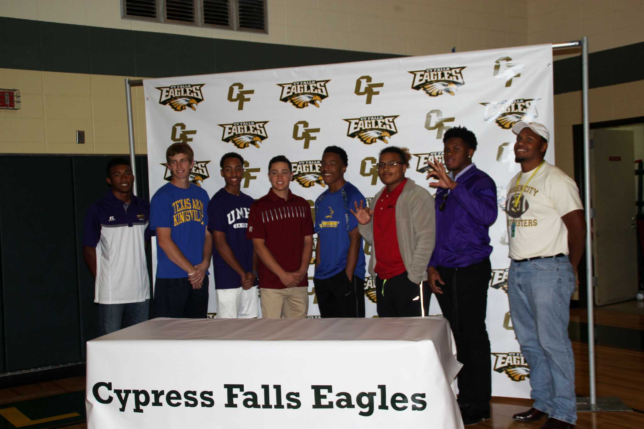 Every Cy Falls player had a story, and Eaton told them all at his last ...