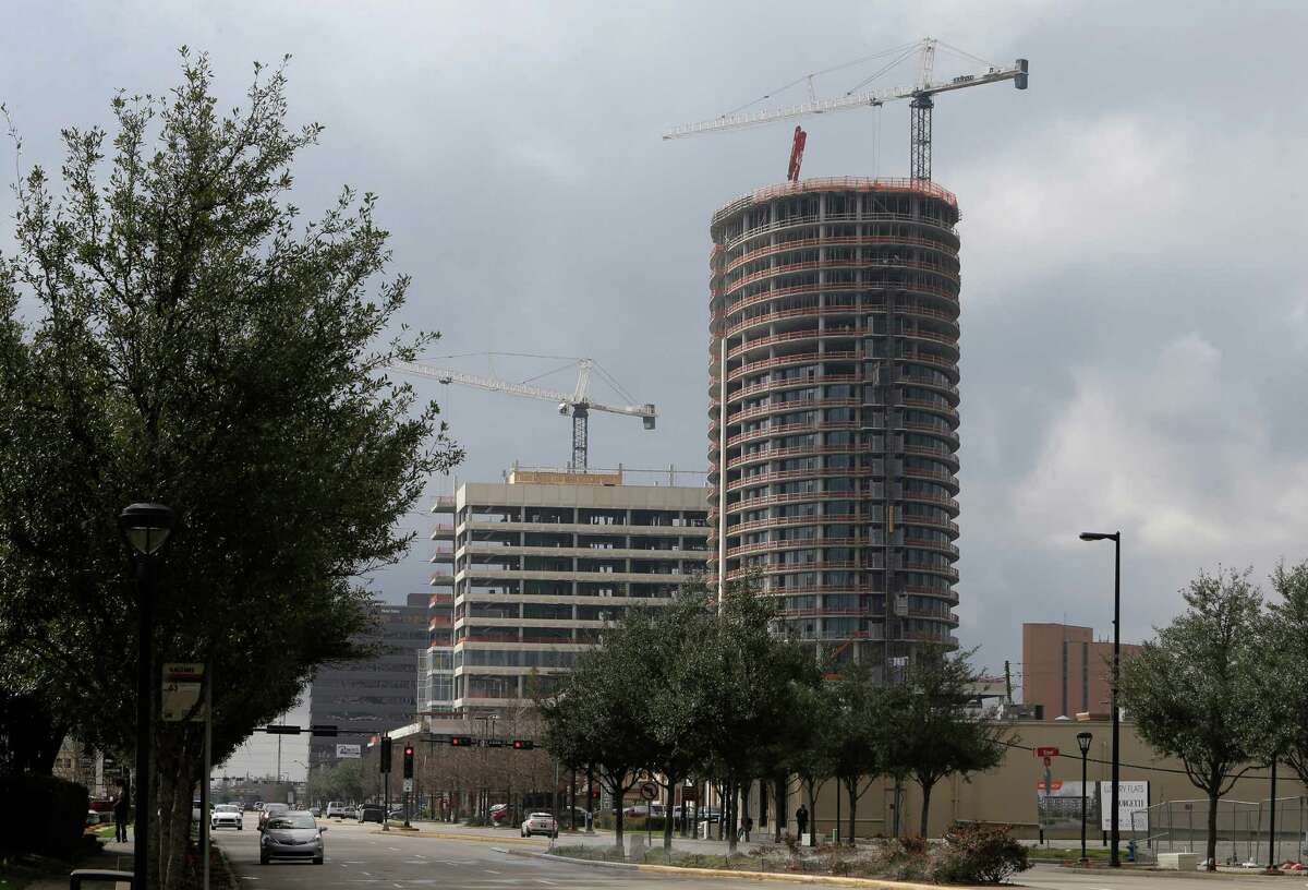 Elliptical tower in Upper Kirby tops out