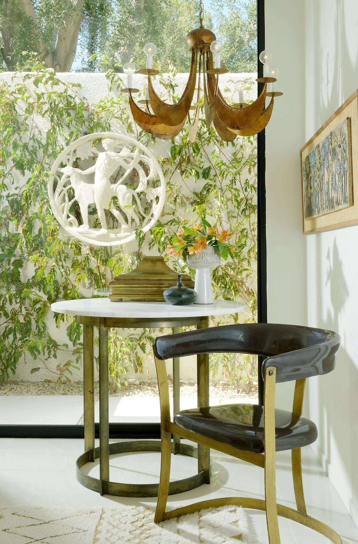 Couple turn rundown Palm Springs digs into sunny, swingin’ retreat