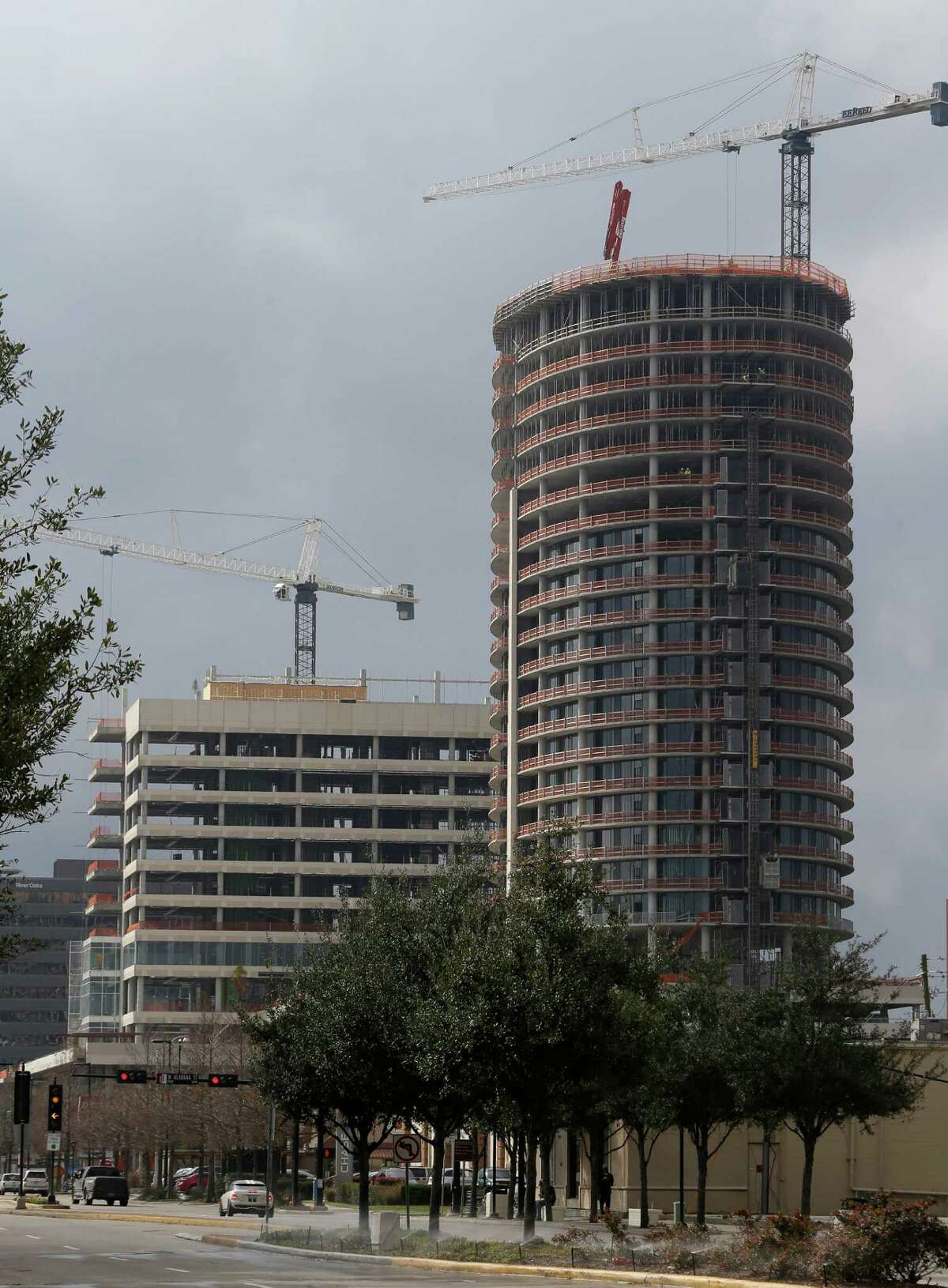 Well-rounded tower taking shape in Upper Kirby