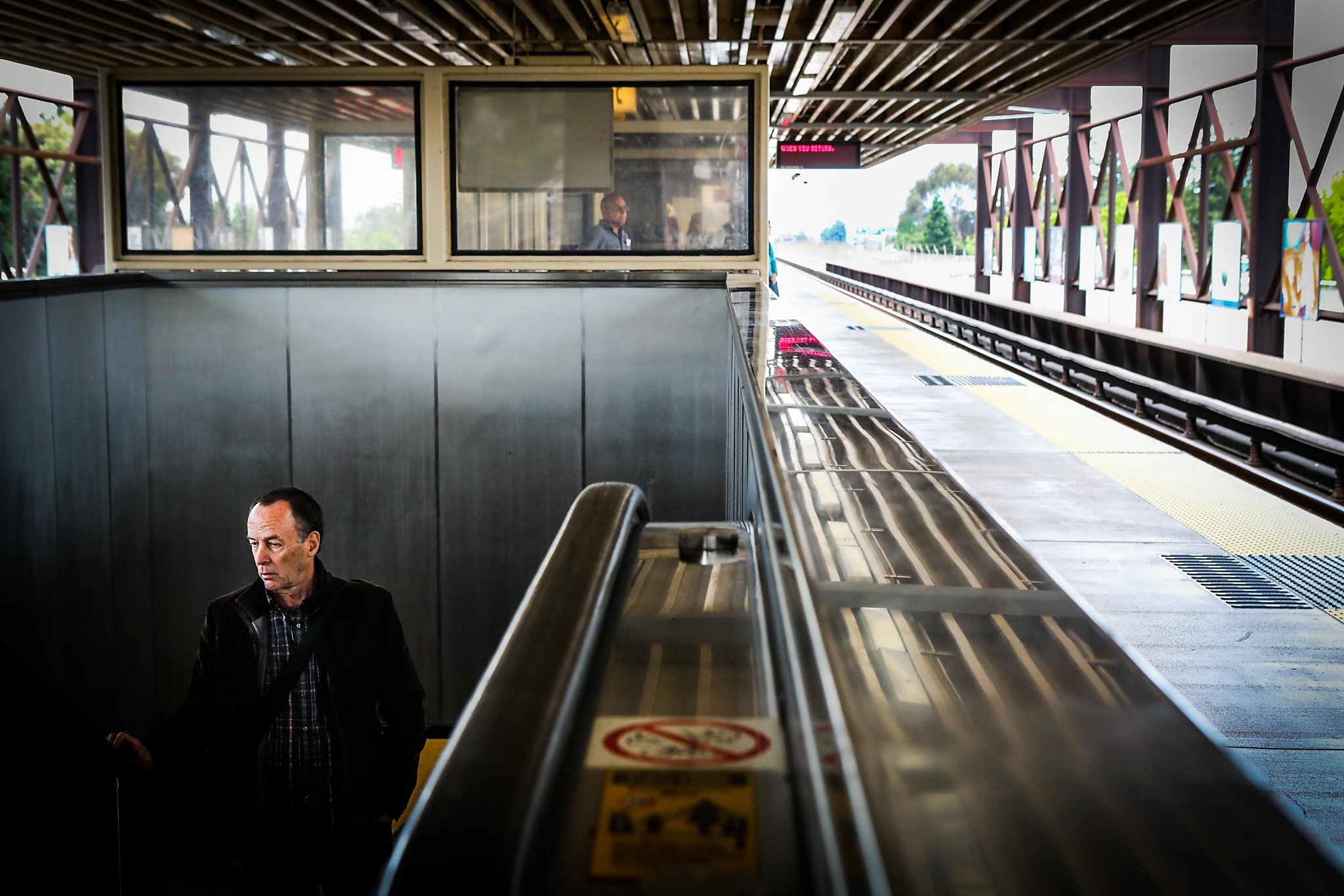 BART looks at ads, fees to cover shortfall before bond kicks in