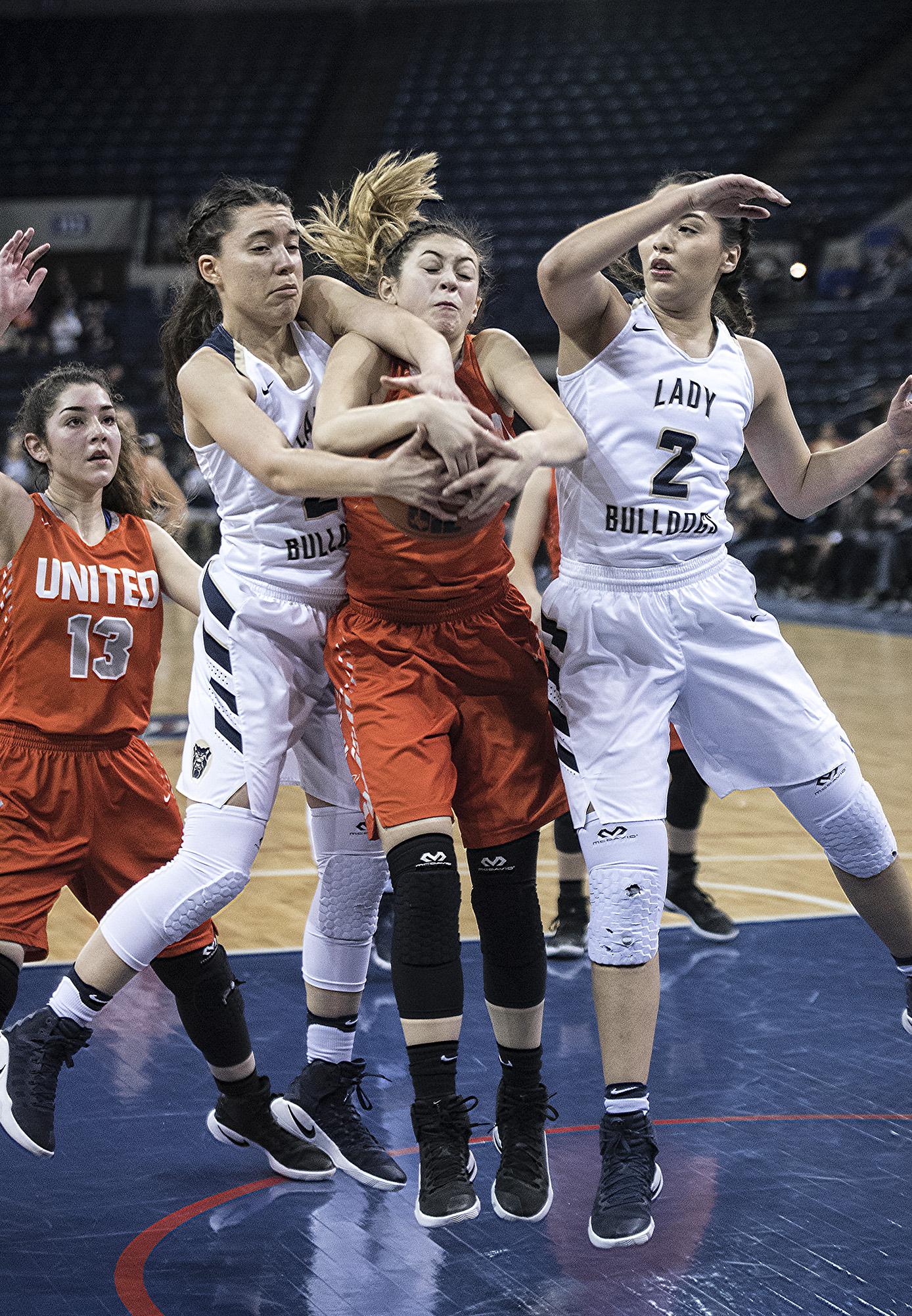 Alexander knocks off Lady Longhorns