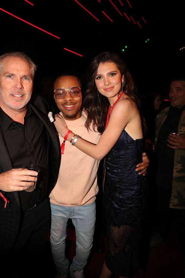 Thomas J. Henry and family starring in their own YouTube-based reality ...