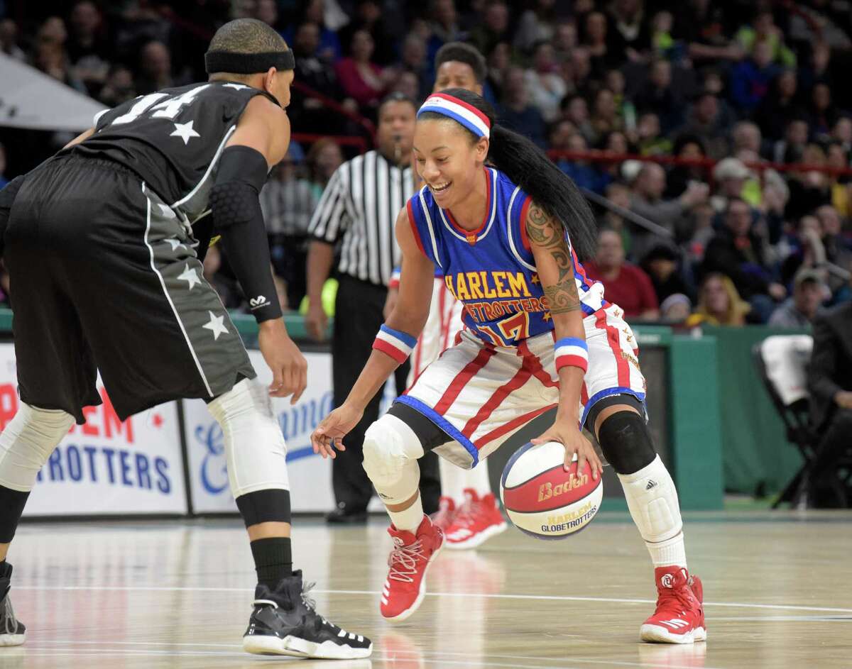 Photos: Globetrotters