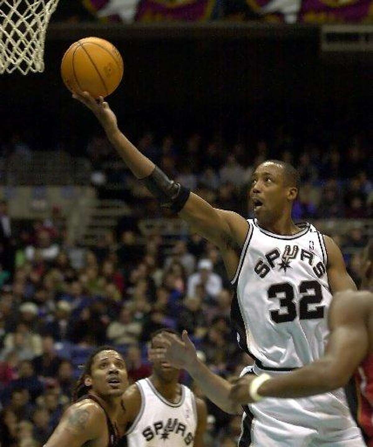 Former Spurs sometimes pay high price for playing in NBA