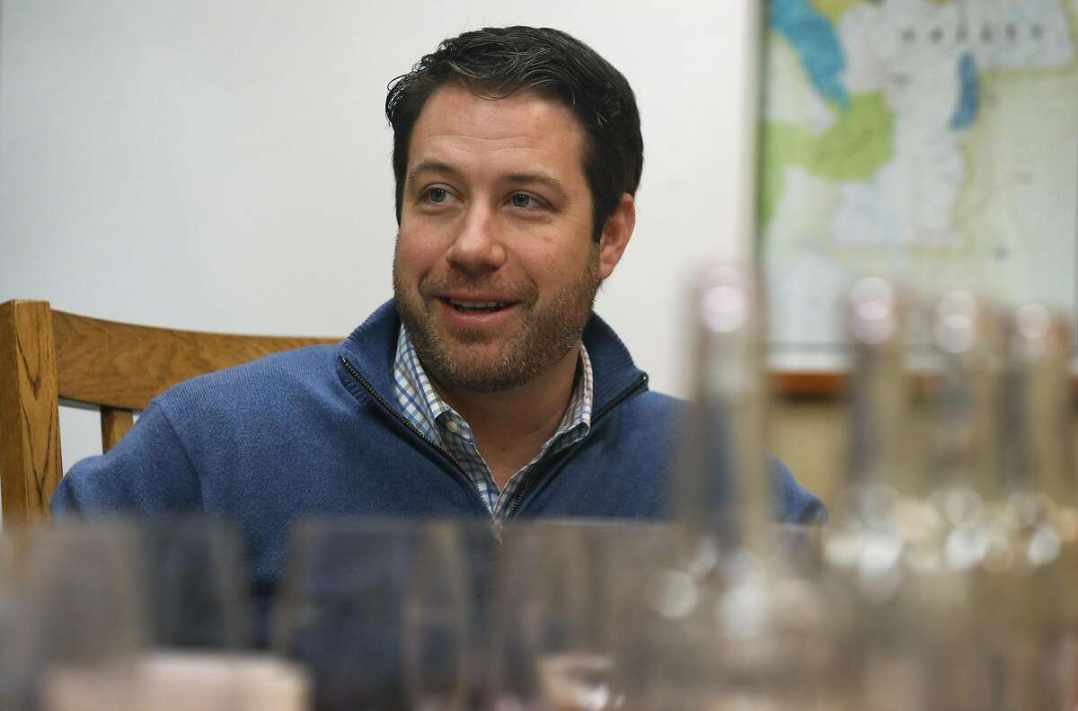 Baseball rivals unite in Red Stitch wine company