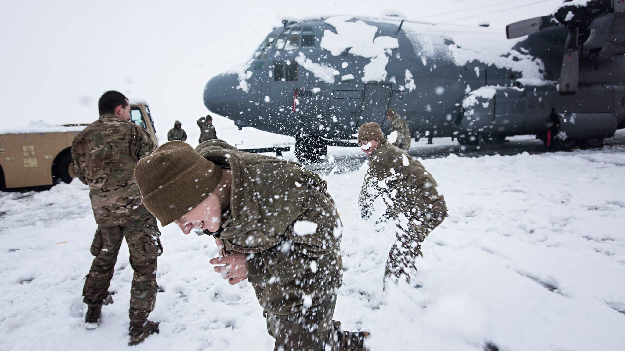 Photos: Airmen play in the snow at Bagram Airfield in Afghanistan