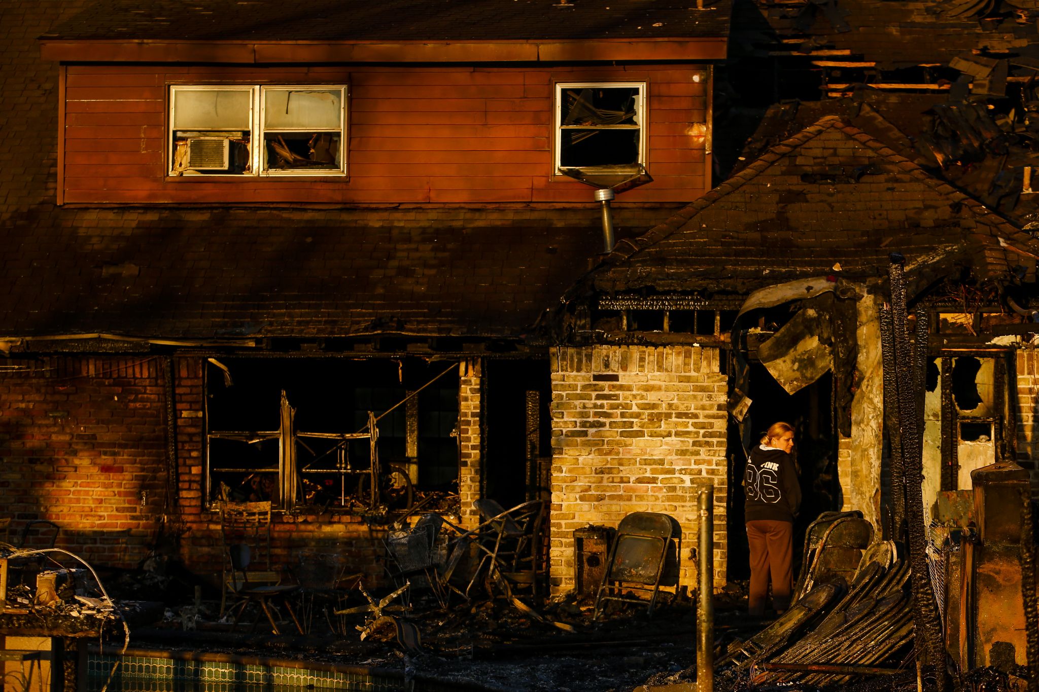 Ford Mustang catches fire overnight, destroys Pasadena home