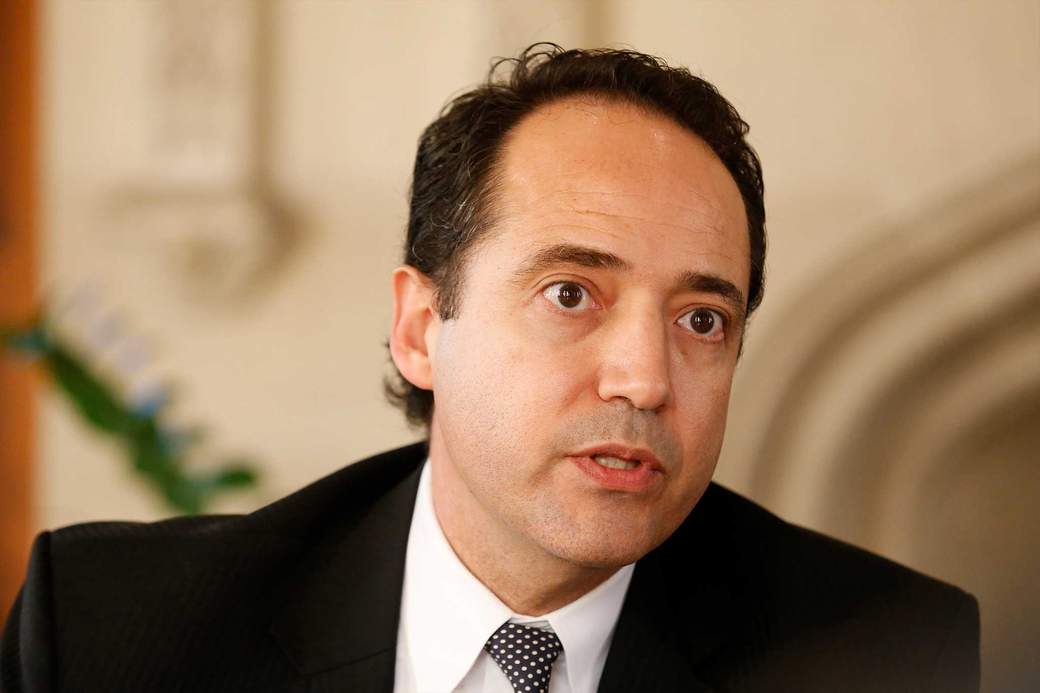 Senate filibuster kills an annexation bill, pink sneakers and all