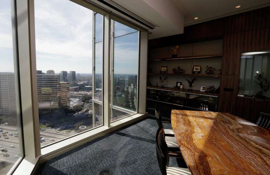 Amegy Bank opens eye-catching tower - Houston Chronicle