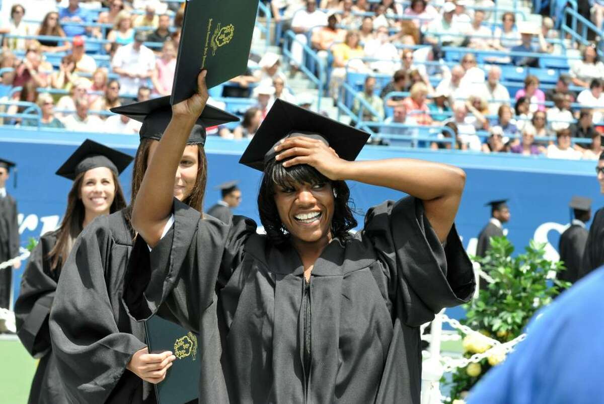 SCSU students graduate with degrees of optimism