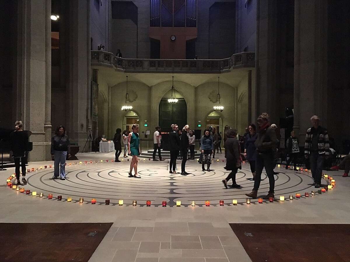 A walk with queen of the labyrinth