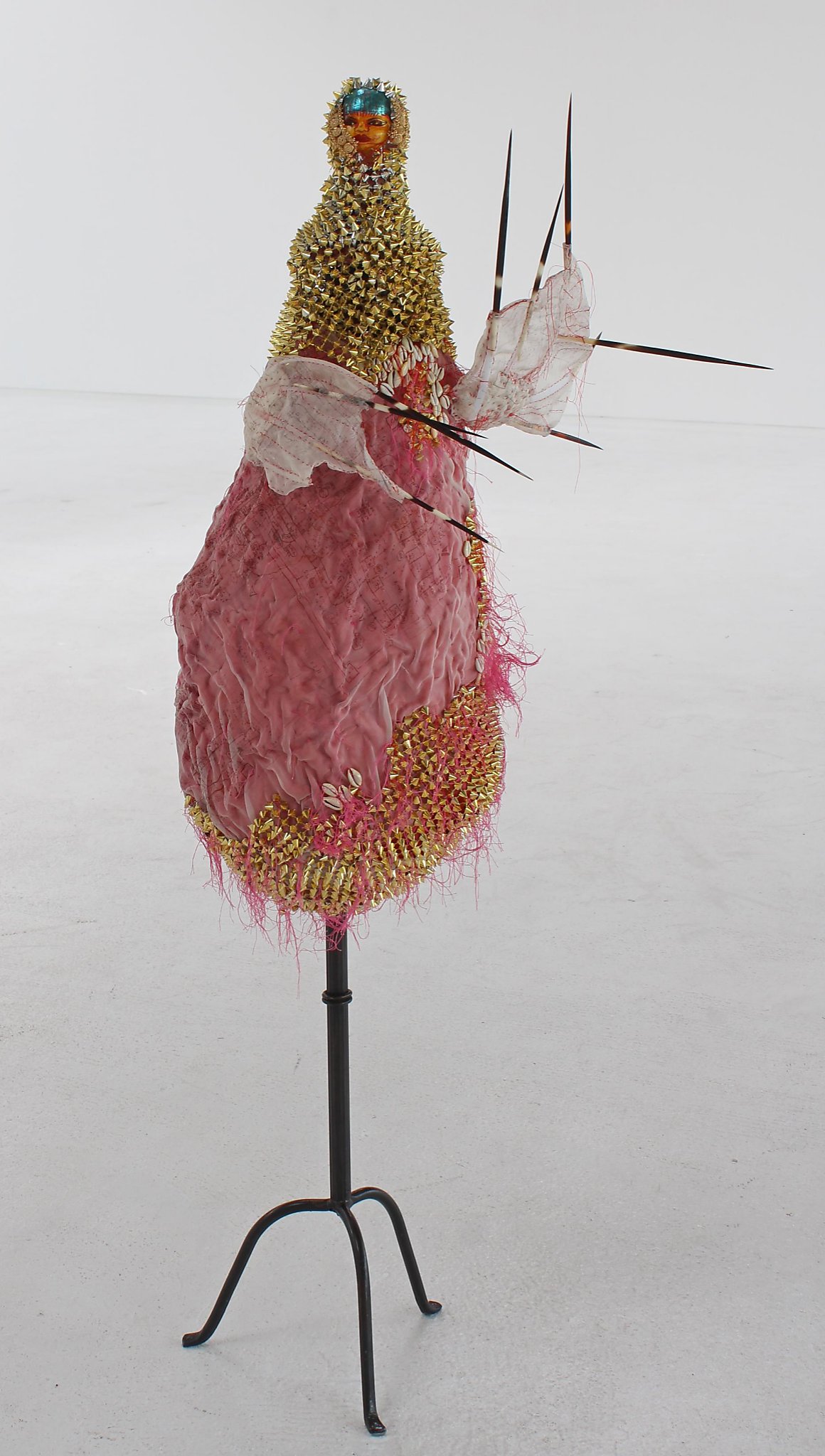 Rina Banerjee: reshaping reality into an alternative