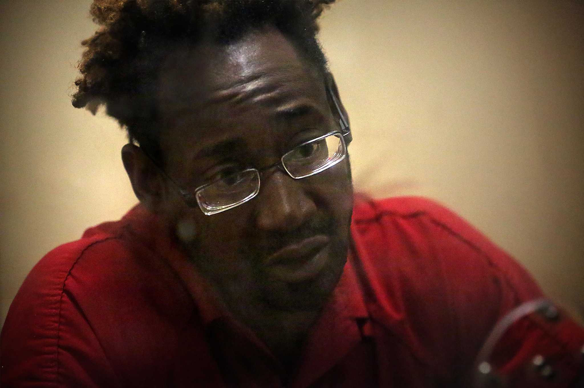 Grand jury indicts man held in killing of San Antonio police detective