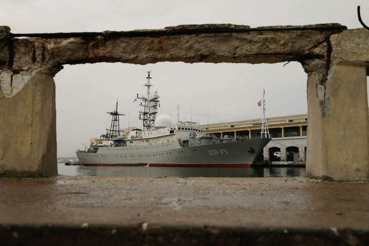 Russian spy ship moves off Connecticut shore