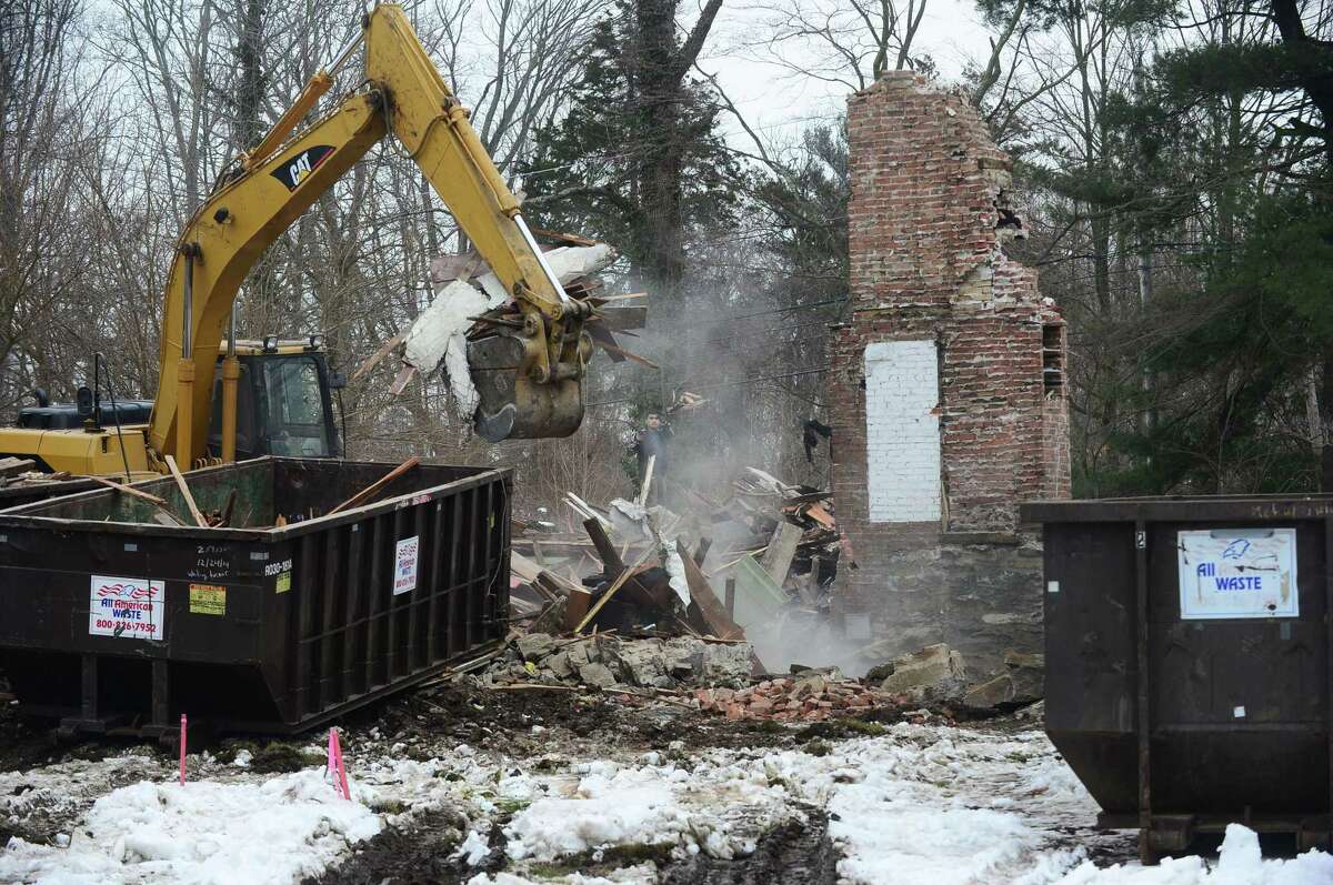 Historic 1770s-era home on Flax Hill Road torn down