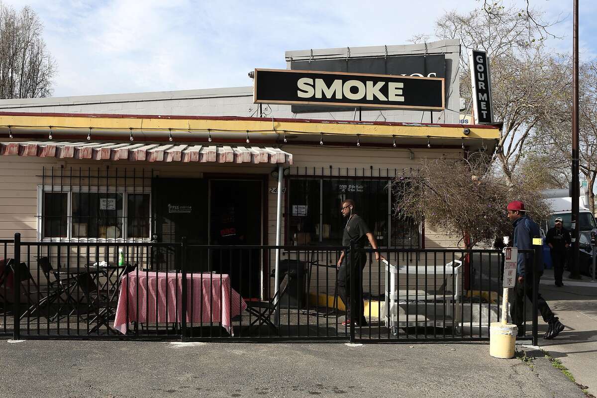 Smoke Berkeley barbecue hires workers who’ve fallen on hard times
