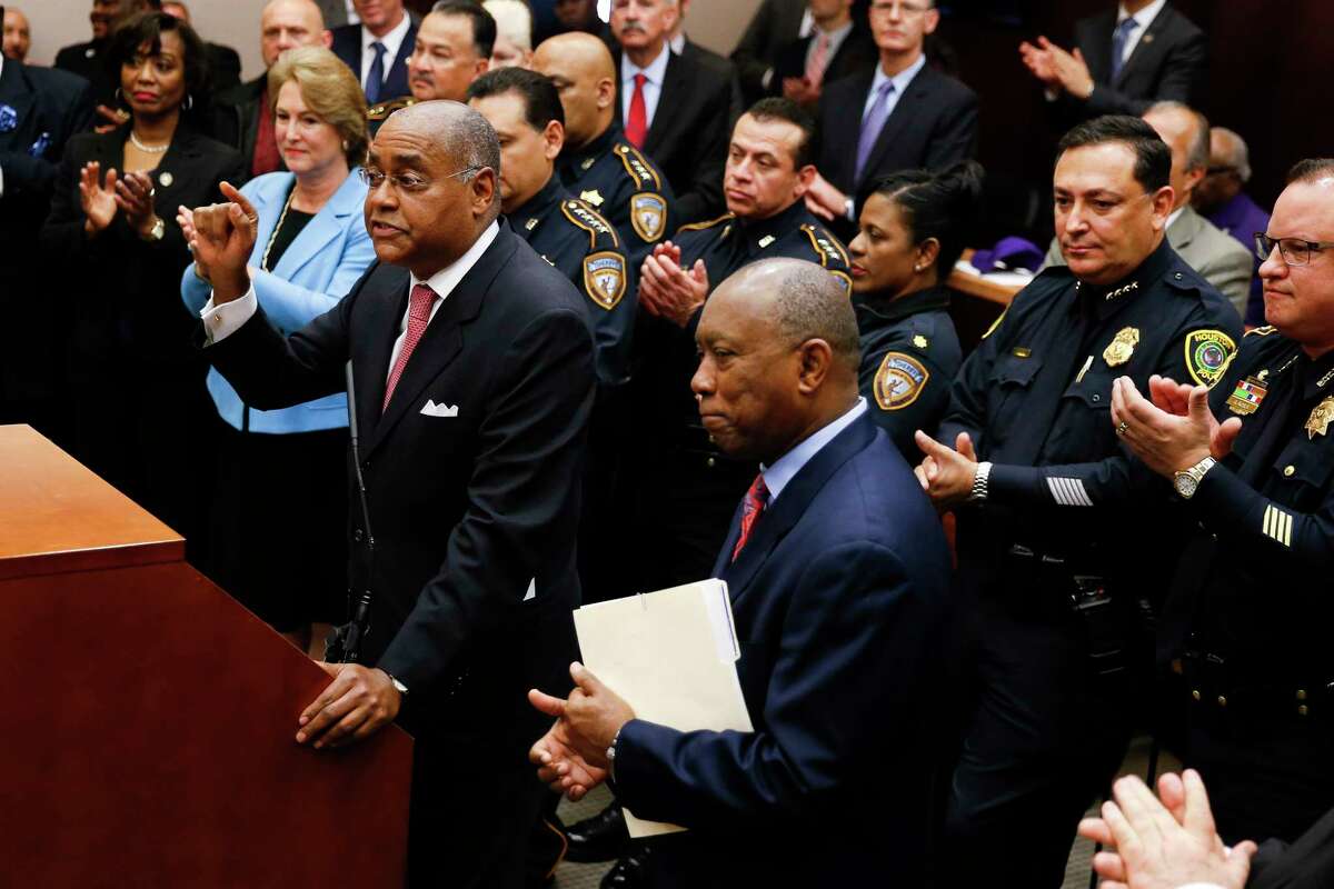 DA's pot program draws mixed reaction