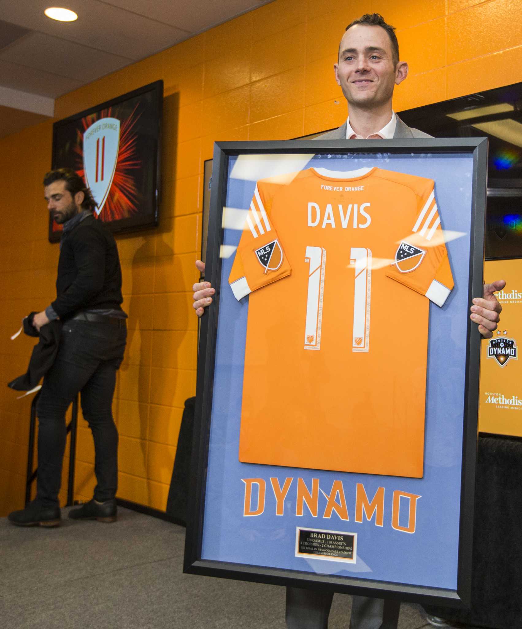 Brad Davis retires as a Dynamo player after all