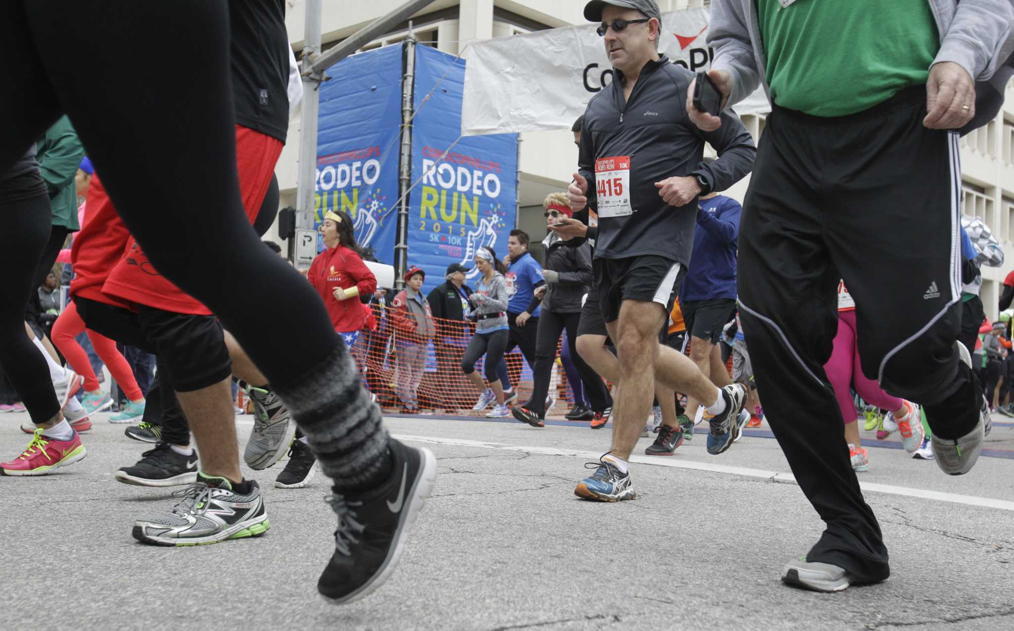 Rodeo fun run kicks off annual parade