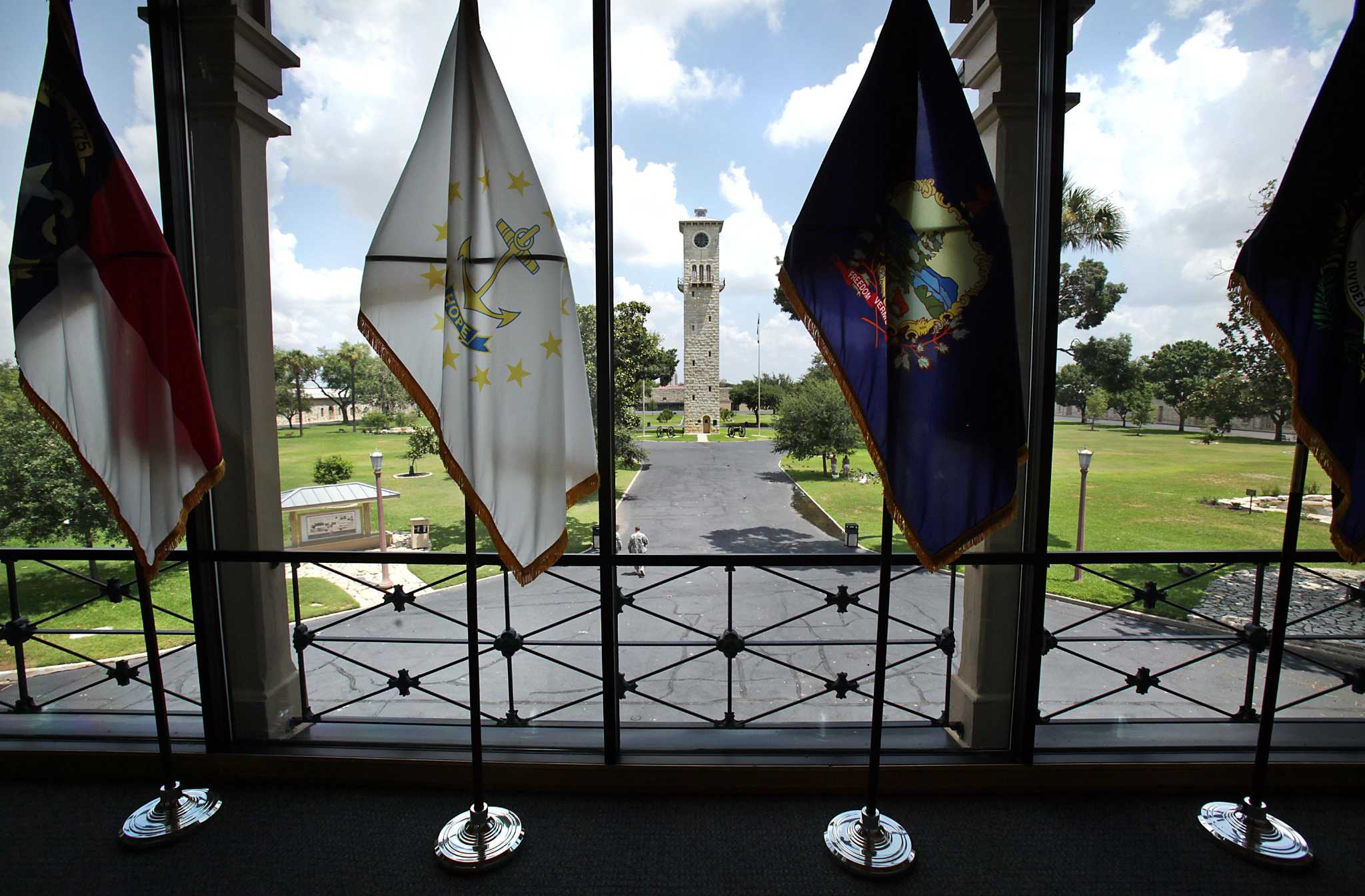 Fort Sam Houston gate continues to vex the East Side