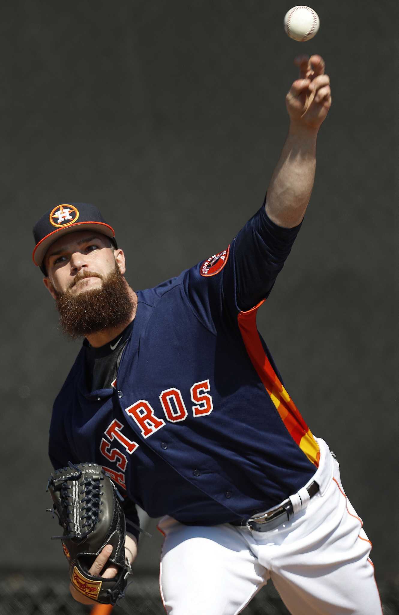 Astros' Dallas Keuchel building endurance for first spring game