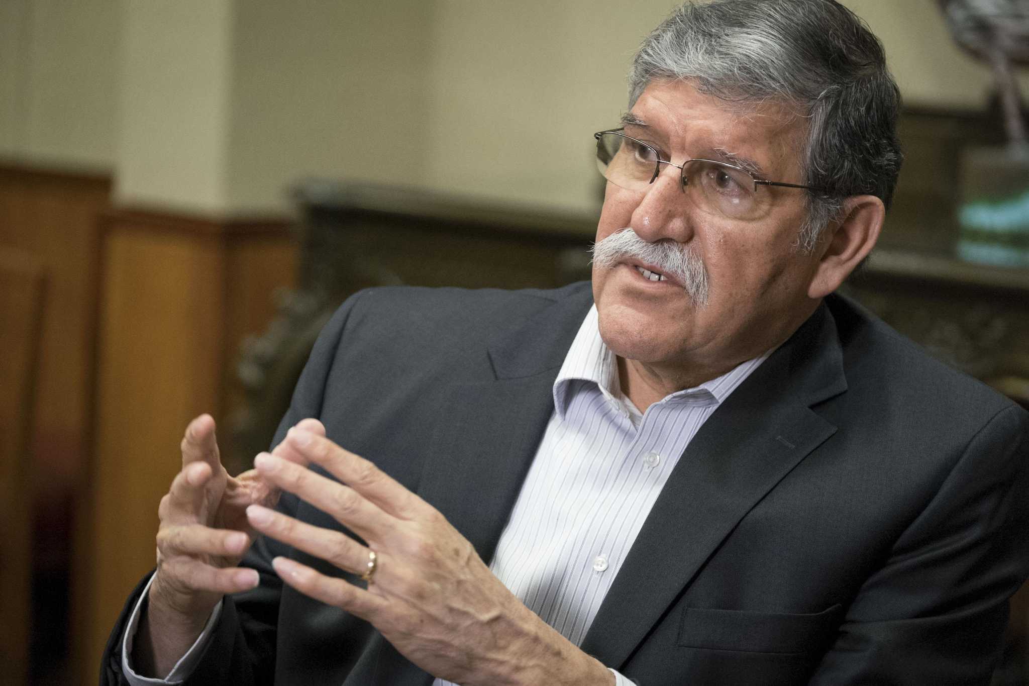 UTSA’s Romo resigns after being put on leave