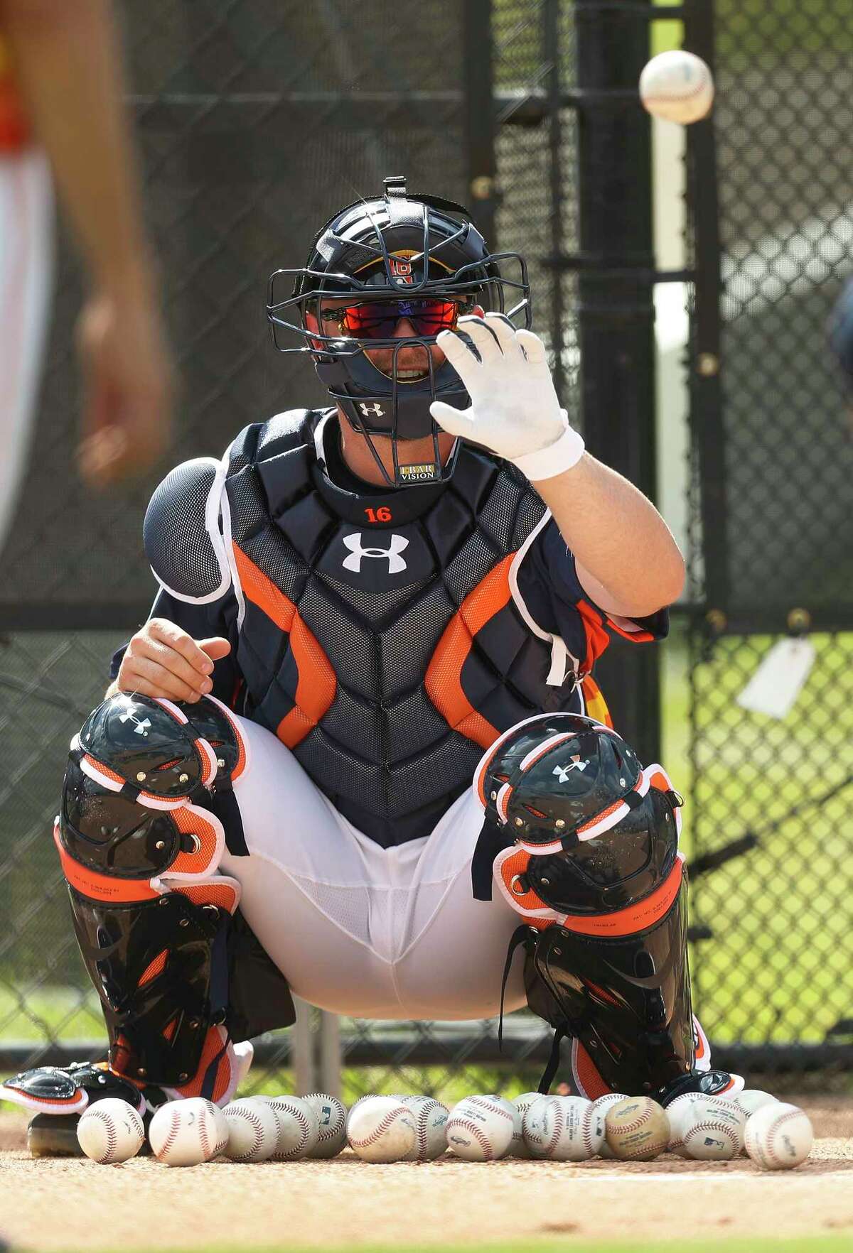 Catcher Brian McCann learning intricacies of Astros pitching staff