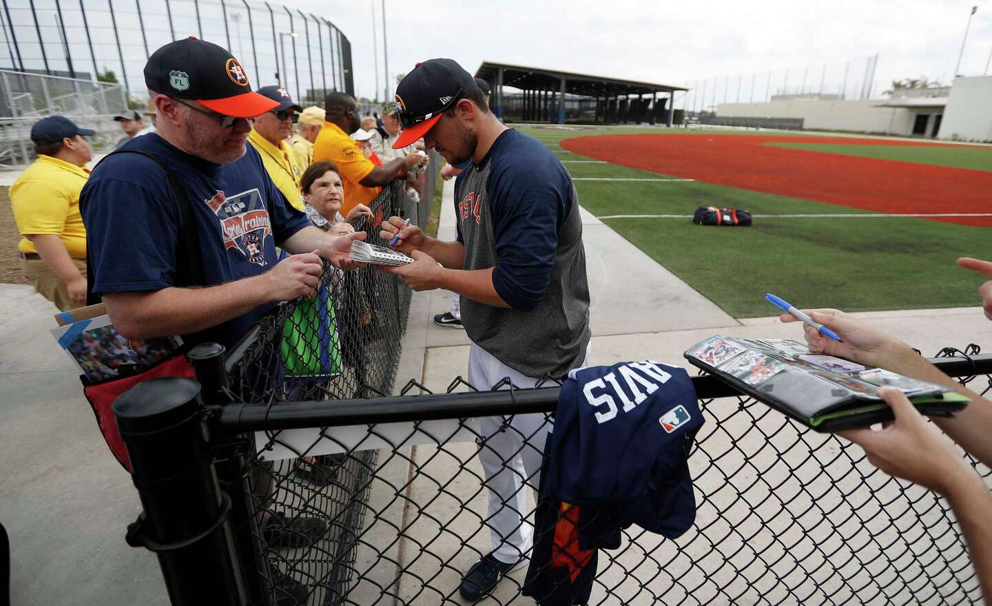 Astros prospect J.D. Davis promoted to AAA