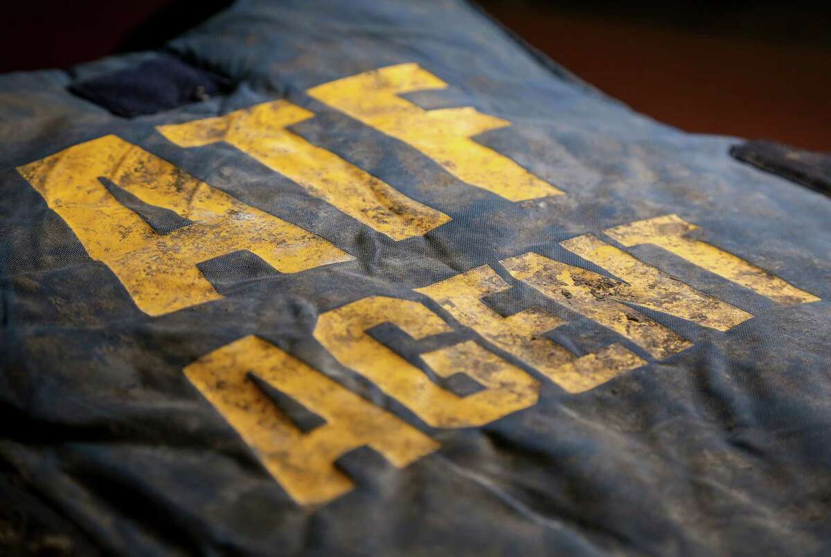 ATF agents keep Branch Davidian raid near Waco close to the vest