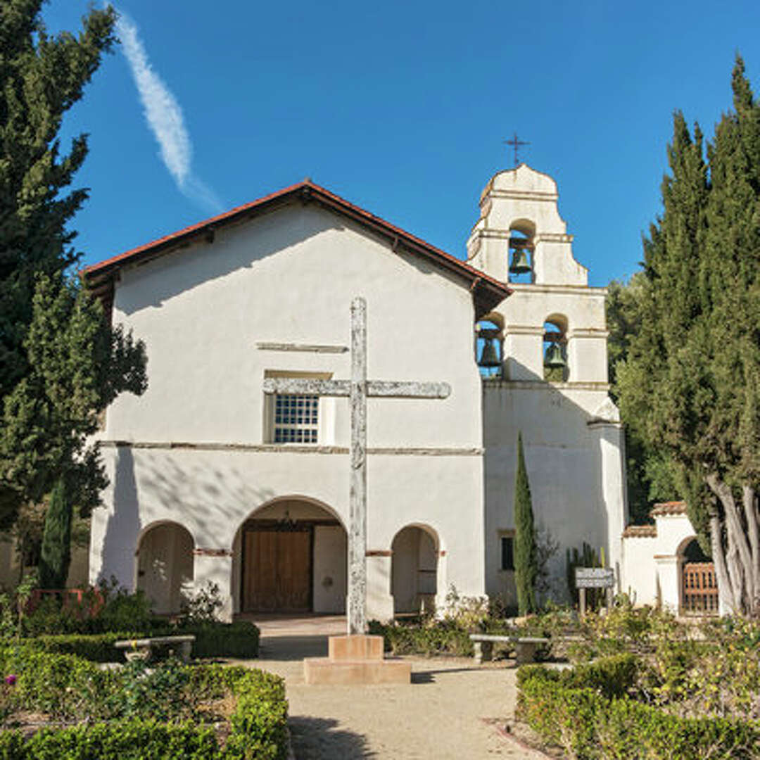 12 iconic movie landmarks you can visit IRL