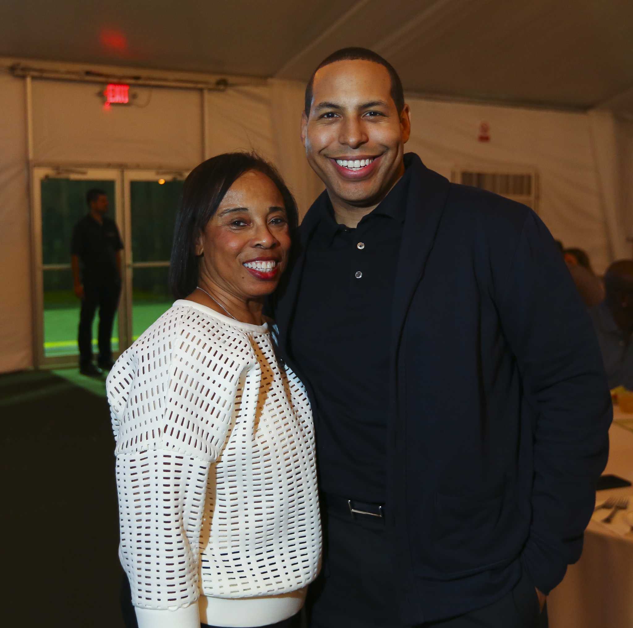 Tennis fans turn out for Zina Garrison Academy gala