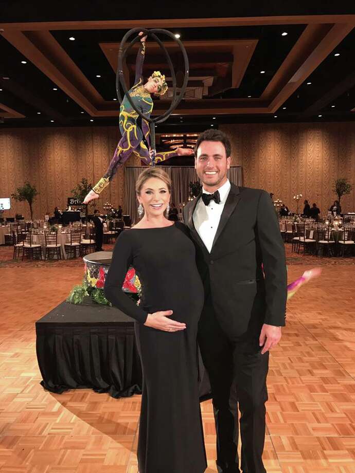 Chita Craft emcees $2.2 million "Secret Garden"-themed Heart Ball ...